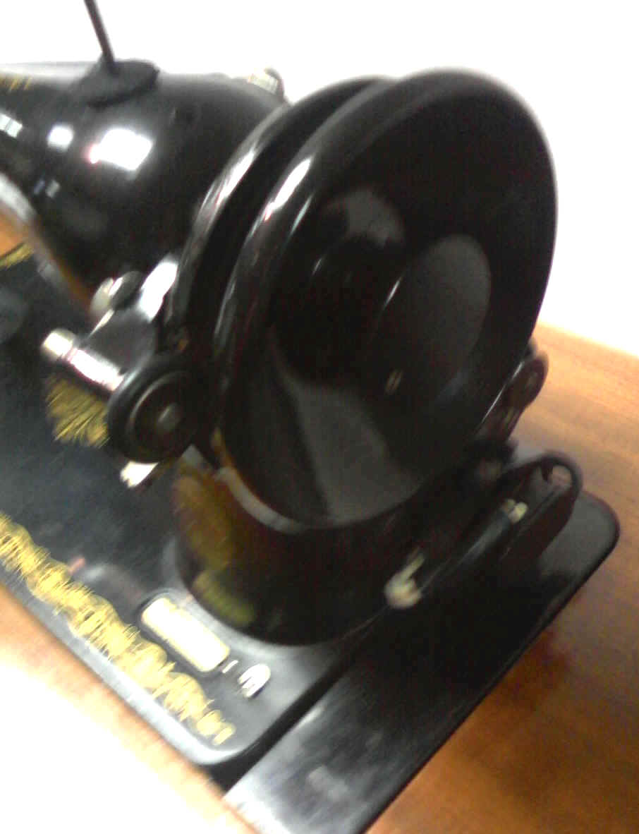 Singer 66-16 “Blackside” Sewing Machine – Sewing Machine Museum